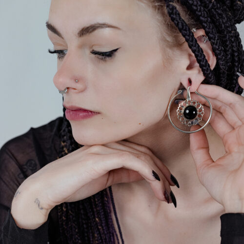 Golden Whirl White Onyx Ear Weights - Wildcat International